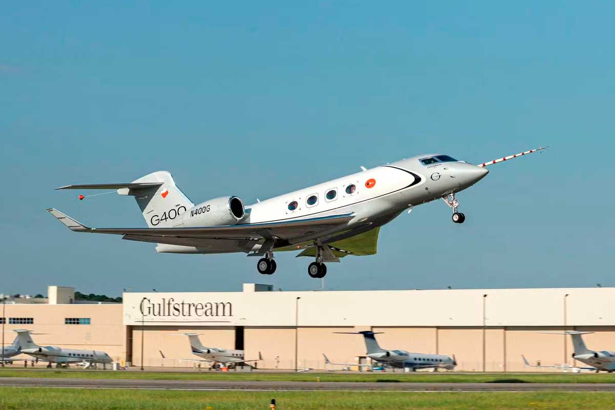El G400, último avión de Gulfstream, completa con éxito su primer vuelo ...